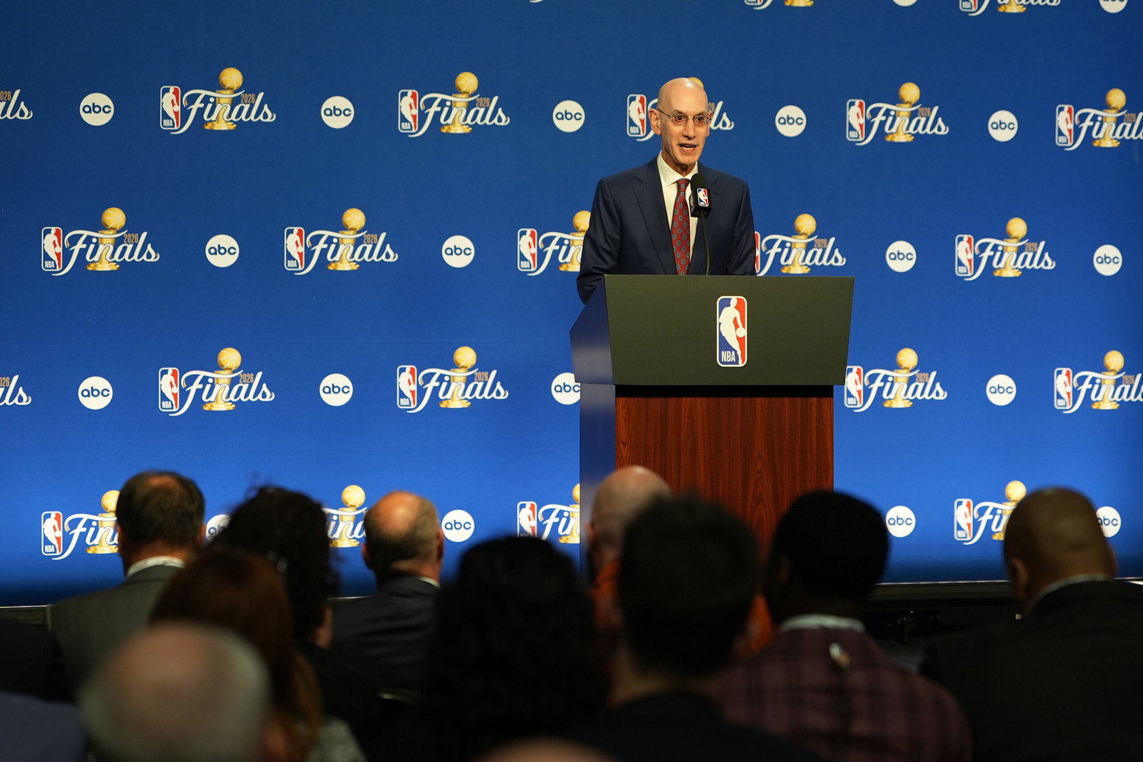 “I Tried, Michael Jordan Tried”: Adam Silver Admits Failure to Mend ...